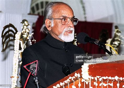 Former Indian Prime Minister Inder Kumar Gujral Speaks 30 January News Photo Getty Images