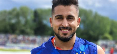 Jammu And Kashmir Pacer Waseem Bashir Viral Video Next Umran Malik In Making