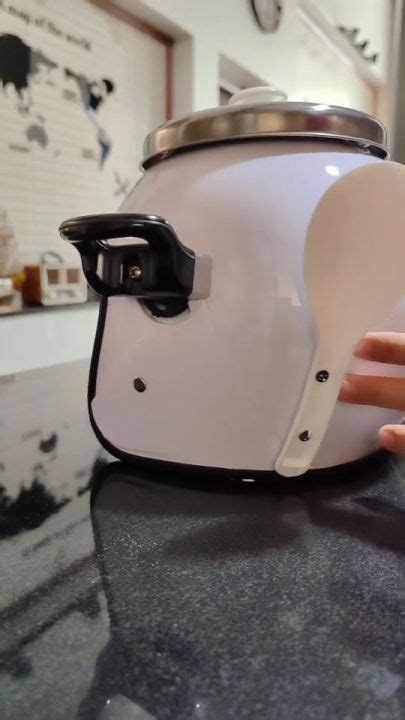 1 ใบ หมวกกันน็อคหม้อหุงข้าว หมวกกันน็อคเต็มใบ หมวกกันน็อก หมวกนิรภัย มอเตอร์ไซค์ Helmet