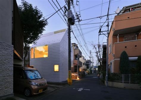 10 Houses Featuring Excessively Steep Gable Roofs