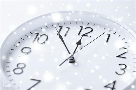 关于时间的度量以及时间方向的说明