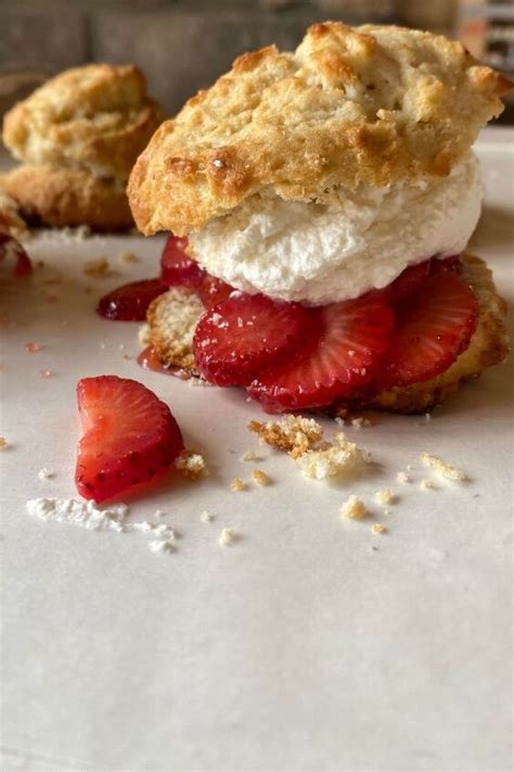 Simple Strawberry Shortcake Biscuits Recipe Foodtalk
