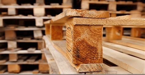 How To Stack Boxes On A Pallet Properly Cm Pallets