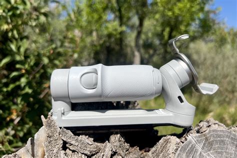 Insta360 Flow Stabilizer Review Great Action Shots With Ai Gadget Tech Tribune France Insta360 Flow Stabilizer Review Great Action Shots With Ai Gadget Tech Tribune France