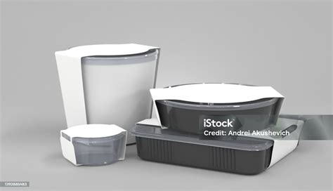 현실적인 3d 세트 플라스틱 일회용 식품 용기 투명 뚜껑과 흰색 판지 라벨 아이스크림 또는 마요네즈 용 양동이 소스를위한 맑은 항아리 검은 사각형 초밥 상자 모형 라운드 팩