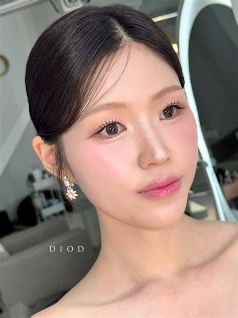 디오드 청담 본점 예은 부원장 청담메이크업 웨딩메이크업 강남메이크업 드레스투어 압구정메이크업 Diod Wedding Collection 모던 자연스러움에 무드를 더해