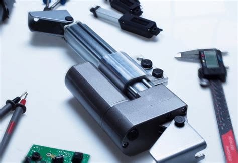 Part I Linear Actuator Feedback Monitoring Progressive Automations Progressive Automations