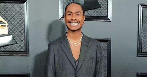 Who Is Steve Lacy 5 Things To Know About Amas New Artist Of The Year