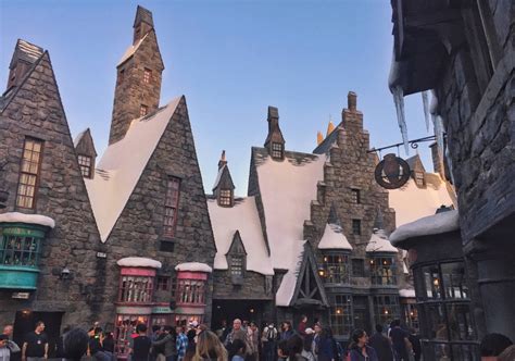 2022哈利波特的魔法世界游玩攻略 哈利波特魔法学院这里卖的魔 【去哪儿攻略】