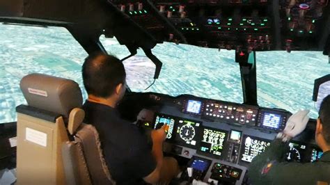 あらゆるトラブルを想定 最新シミュレーターでP1哨戒機を操縦してきた自衛隊探訪記 YouTube