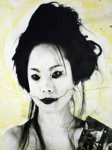 As Aventuras Do Casal Troll Kuchisake Onna