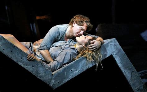 Manon Lescaut Athens March 5 EKathimerini Com
