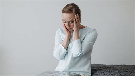 Memory False Phenomenon Wrong Habit Of Remembering Something