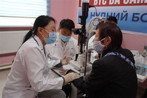 НҮДНИЙ БОЛОР ЦАЙХ ЭМГЭГТЭЙ АХМАДУУД ЭРҮҮЛ МЭНДИЙН ҮЗЛЭГТ ХАМРАГДАЖ БАЙНА ТАС МН