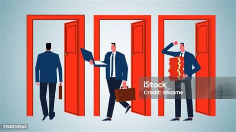 고용 기회 또는 사업 기회 기회의 문 성공의 문 문으로 걸어 들어가는 사업가와 문 밖으로 걸어 나가는 사업가 가능성에 대한 스톡 벡터 아트 및 기타 이미지 Istock