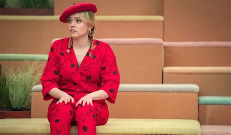 Netflixs Sex Education Final Season Sends Off Cast With Style