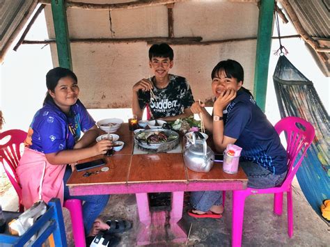 ภาพบรรยากาศช่วงเช้ เพชรลำภู ชาบูandหมูกระทะ ยโสธร มหาชนะชัย Facebook