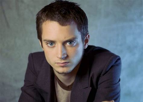 Элайджа Вуд рассказал как ему удалось избежать изнасилования в детстве