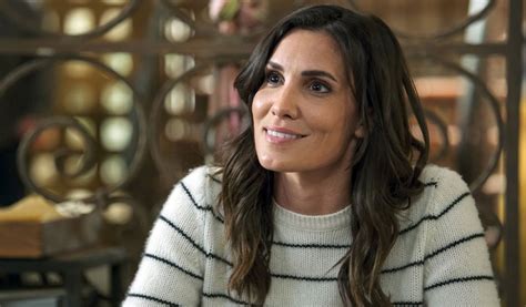 Is Kensi Blye Going To Ncis Hawaii After Los Angeles Cancellation Daniela Ruah