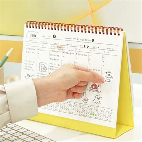 Indigo 토스티 탁상용 스터디 플래너 6개월용 핫트랙스