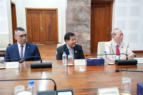 ក្រសួងរៀបចំដែនដី នគរូបនីយកម្ម និងសំណង់