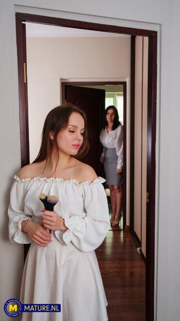 Random Maturity 1 Maddy Nelson Participates In Lesbian Sex With Her Stepmom Isadora Porn Pic