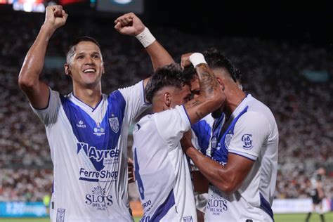 Diario Hoy ¡ameliano Vuelve A Hacer Historia Y Conquista La Supercopa