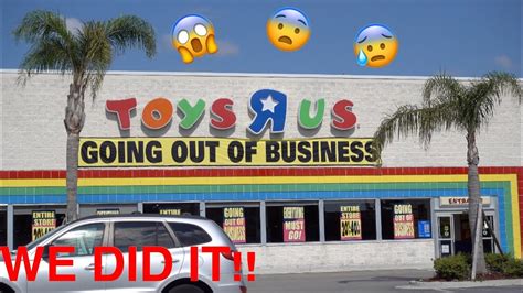 Overnight Challenge At Toys R Us Going Out Of Business Youtube