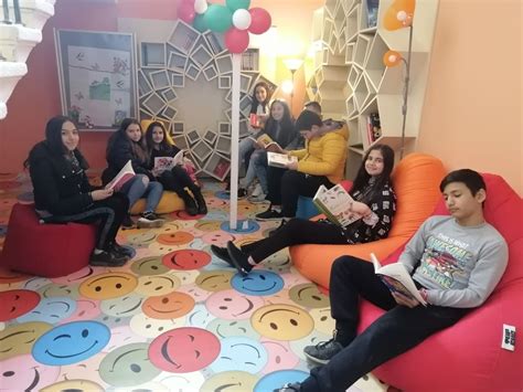 Новият Кът за четене Обединено Училище СвСв Кирил и Методий сДевене