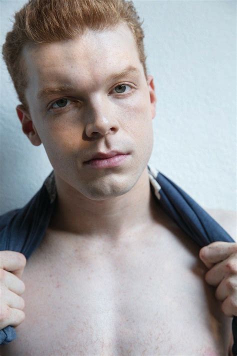 Pin De S Sarahlee En Cameron Monaghan Chicos Pelirrojos Hombres