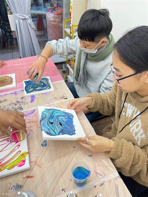 Taichung｜heijun Academy Of Art｜플루이드 페인팅・영어 향수 Diy 코스 클룩 Klook 한국