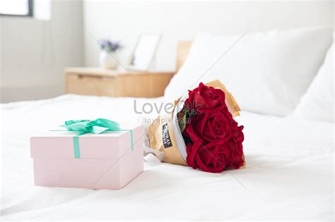 발렌타인 데이 선물 사진 무료 다운로드 Lovepik