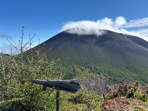 剣ヶ峰浅間山と離れ山ﾙﾘｿｳ👀 よっちゃんさんの浅間山・黒斑山・篭ノ登山の活動データ Yamap ヤマップ