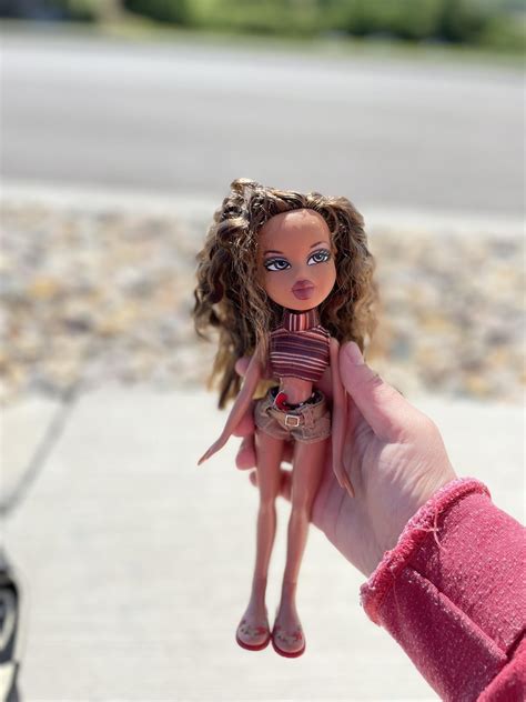 Sun Kissed Yasmin Getting Some Sun Rbratz