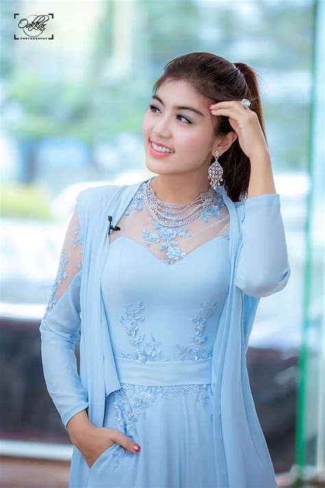 Soe Pyae Thazin မနက်ဖန်soe Pyae Silk