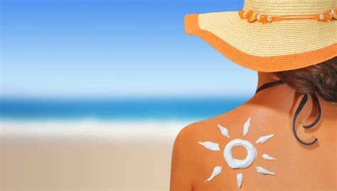 10 Surprising Benefits Of Sunbathing Daily For 15 Minutes Healthshots