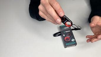 Amazon Com Xenvo Shutterbug Camera Shutter Remote Control Bluetooth Wireless Selfie Button