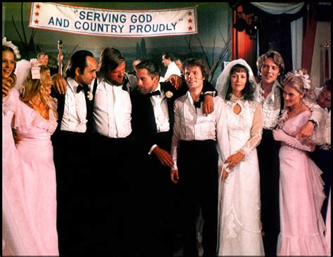 Како су приказани Руси у култном филму „Ловац на јелене“ Russia Beyond Србија