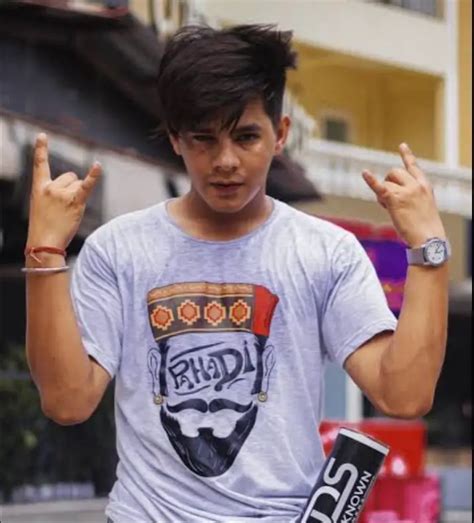 Pahari Singer Suraj Singh Rawat Biography News Photos Videos Nettv4u