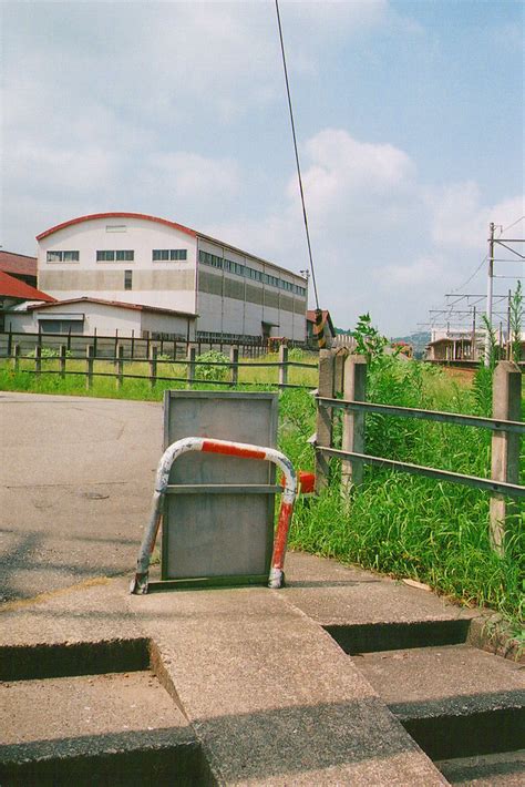 大聖寺駅近くの風景 加賀市大聖寺 錦城小学校校下 Camera Nikon F3 Tomoo Ichigami Flickr