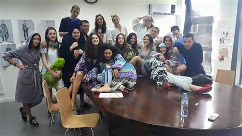 ნახეთ რა გააკეთეს ნანუკა ჟორჟოლიანის შვილის კლასელებმა