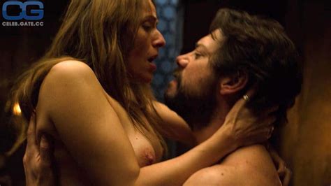 Itziar Ituno Nude Pictures Onlyfans Leaks Playboy Photos Sex Scene Uncensored