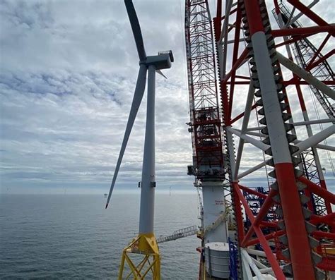 Final Turbine Installed On Biggest Scottish Offshore Wind Project