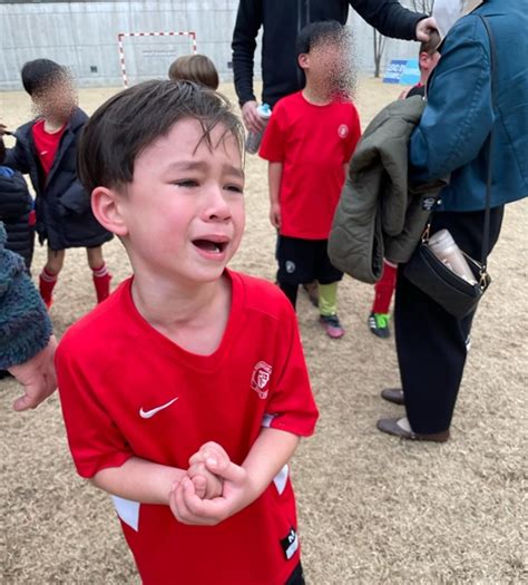 샘해밍턴 子 윌리엄 눈물 뚝뚝 오열…무슨 일이길래 속상