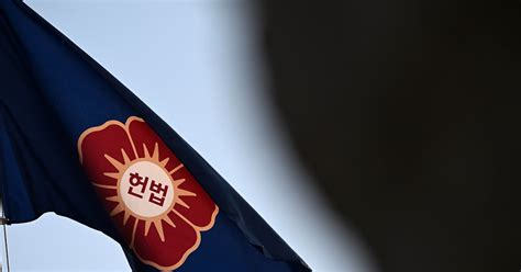 김이수·송두환·이광범 ‘尹탄핵심판 국회 대리인단 이끈다