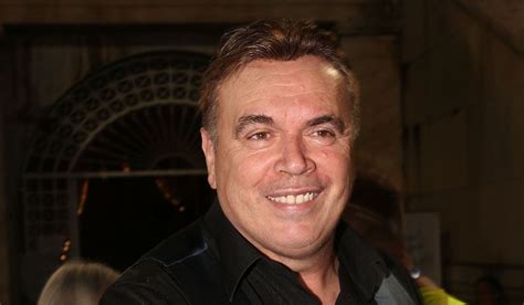 Μανώλης Λιδάκης «Με παρενόχλησε σεξουαλικά αυτός που κάποτε ήταν ο Θεός της ΕΡΤ Video