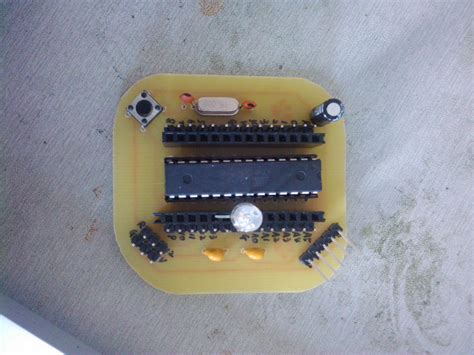 Arduino最小系统之手工制板流程 Arduino智造 Arduino最小系统之手工制板流程 Arduino智造