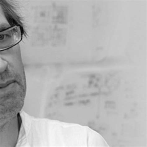 How To Coalculate The Area Size Of A Polygon Vector Layer Within