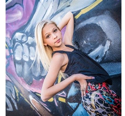Jordyn Jones Just Dance Dance Moms Brynn Rumfallo Autumn Miller Jordan Jones Hip Hop Dance