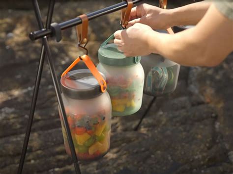 These Modular Food Storage Jars Expands Or Collapses Easily